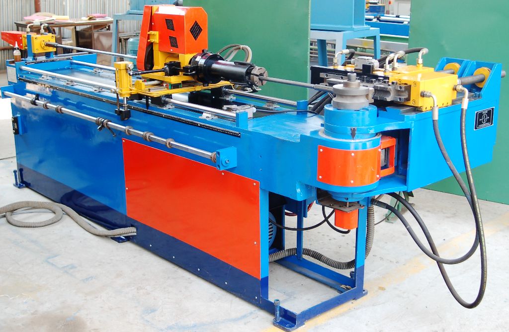 CNC Servo Hydraulic Pipe Bending Machine By Naveen Hydrocontrols, India