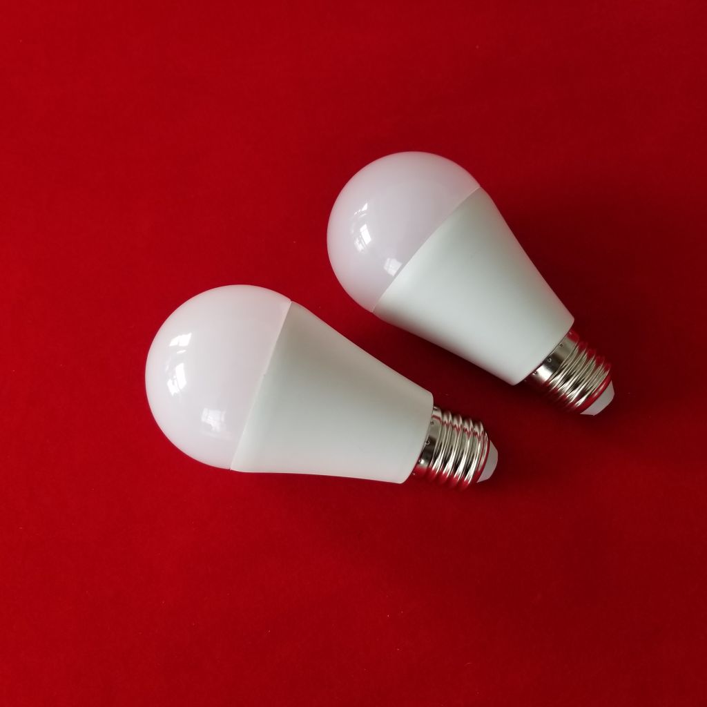 A60-12W-E27 175-265V LED plastic light bulb By Lianyungang Highborn ...